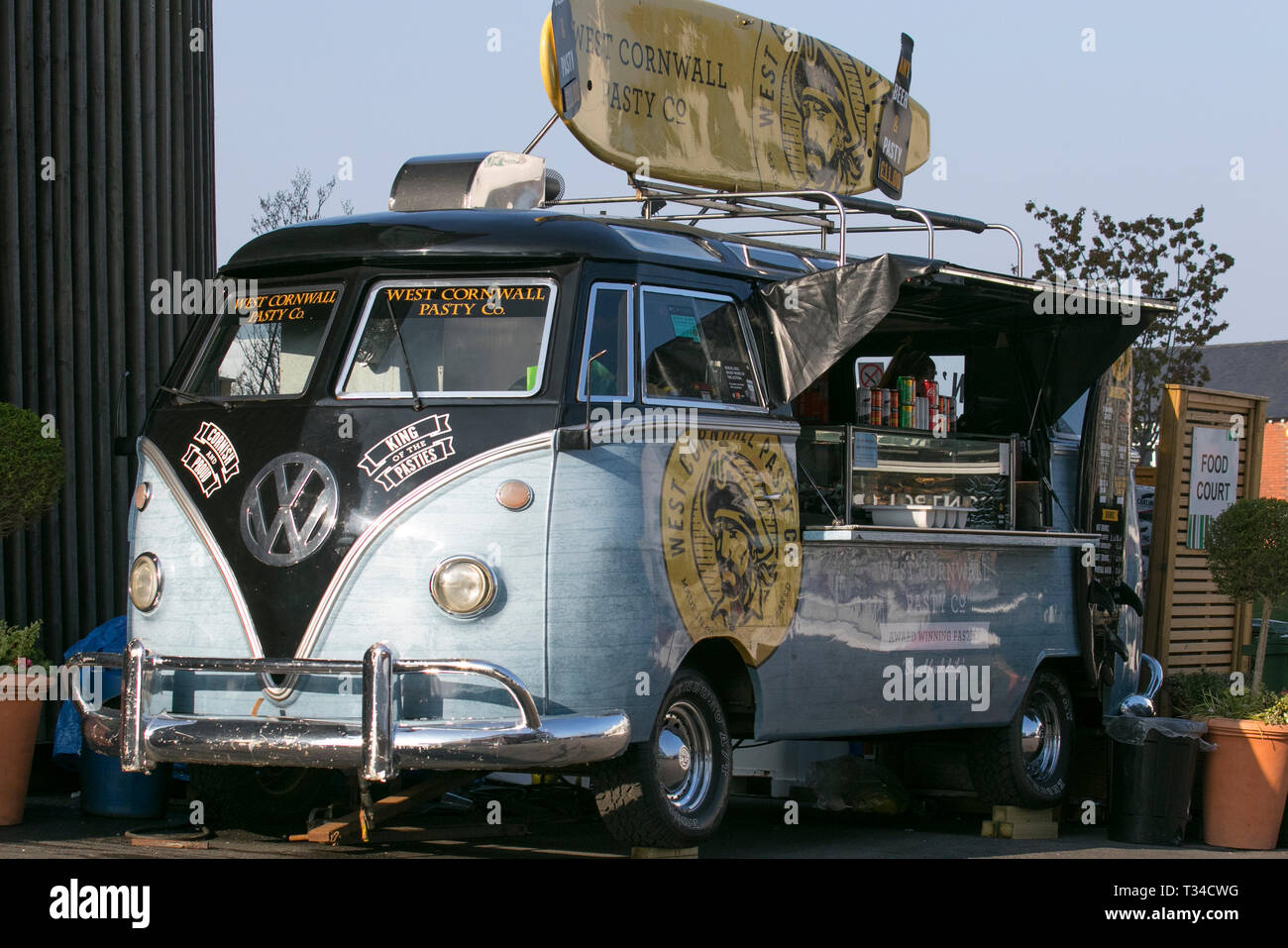 VW Volkswagen Mobile catering Bars, West Cornwall Pasty Co. at the ...