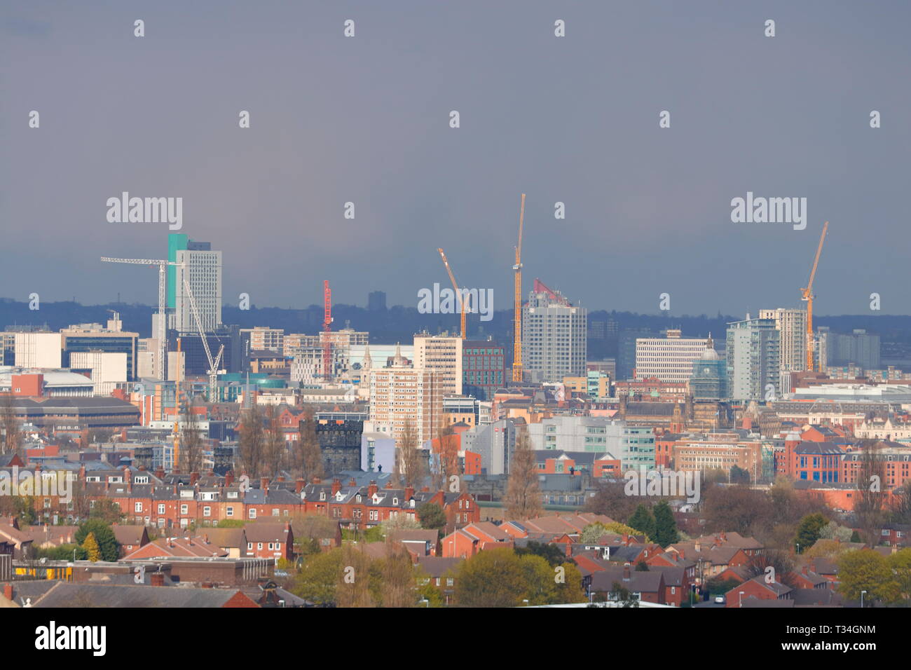 Sky plaza leeds hi-res stock photography and images - Alamy
