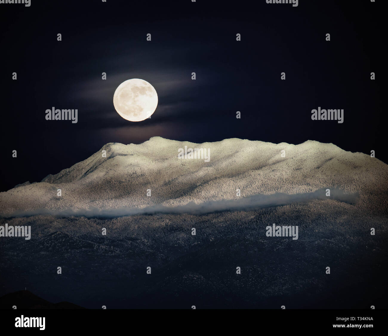 Mountain peak and moon hi-res stock photography and images - Alamy