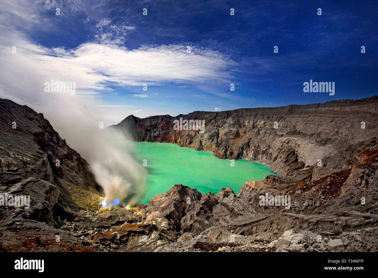 East java tourism hi-res stock photography and images - Alamy
