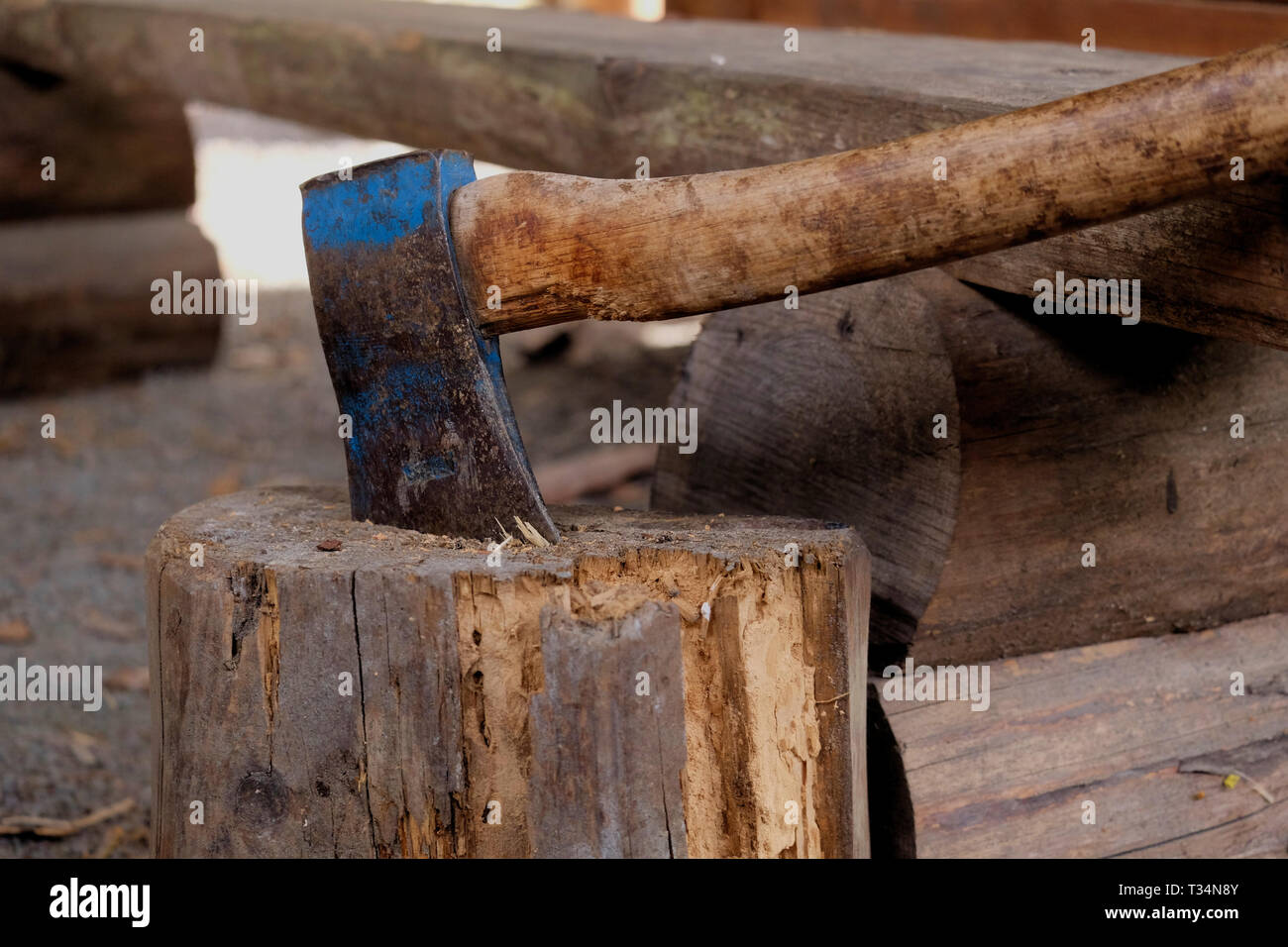Stomp of wood hi-res stock photography and images - Alamy