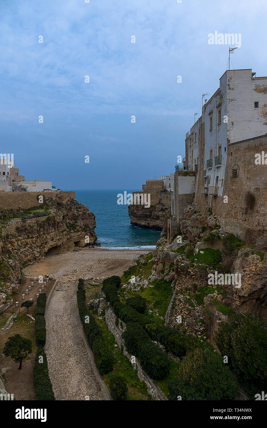 Bari beach hi-res stock photography and images - Alamy