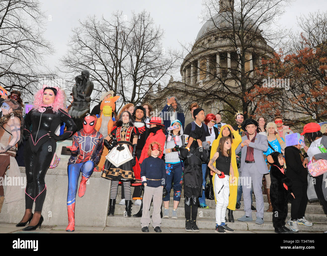 Somerset cosplayer hi-res stock photography and images - Alamy