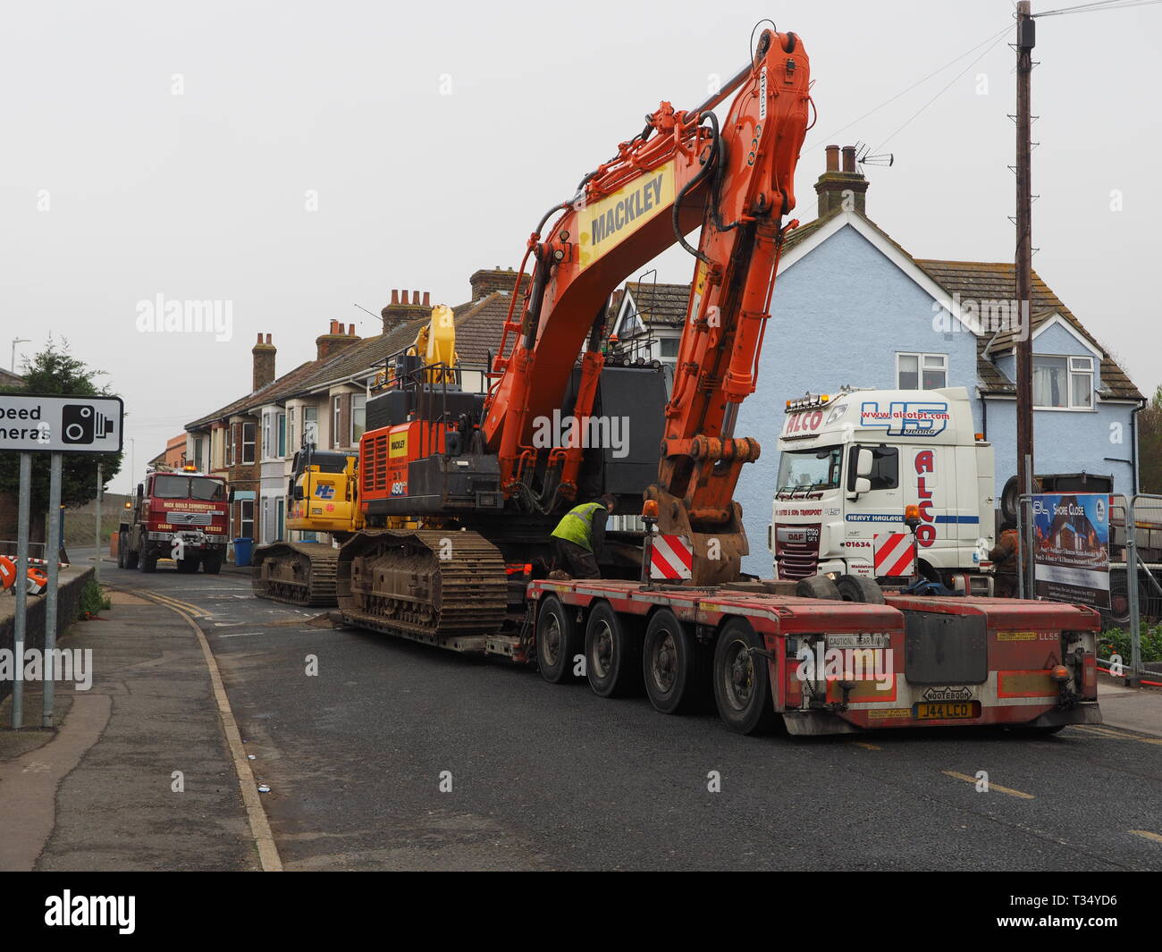 Sheerness, Kent, UK. 6th April, 2019. The recovery of a water damaged ...