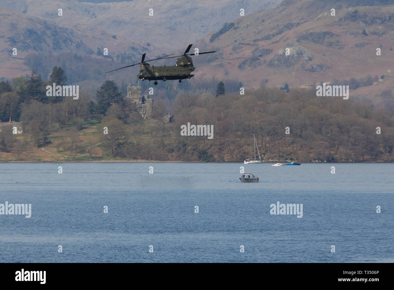 Raf low flying exercise for chinook helicopter with wray castle hi-res ...