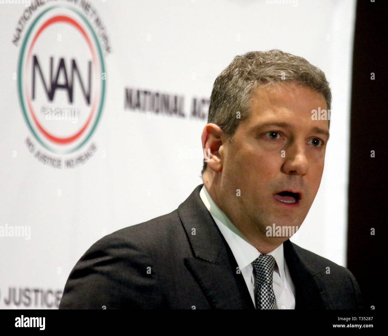 April 5, 2019 - New York City, New York, U.S. - Democratic Presidential ...