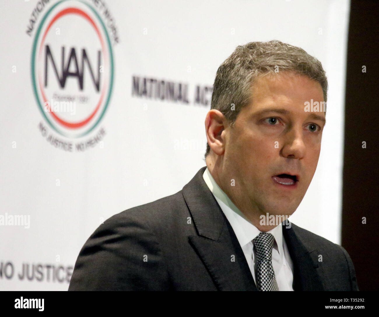 Tim ryan hi-res stock photography and images - Alamy