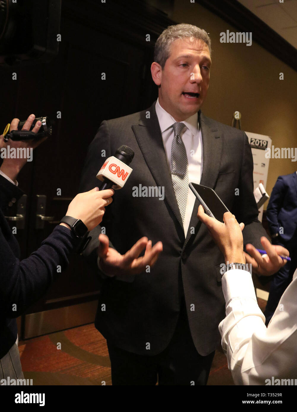 New York City, New York, USA. 5th Apr, 2019. Democratic Presidential candidate, Representative ...