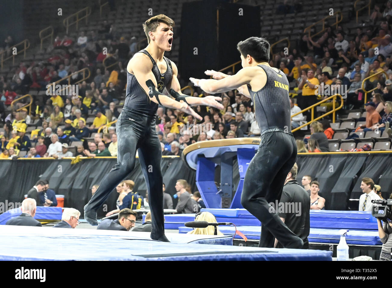 Iowa City, Iowa, USA. 5th Apr, 2019. EVAN DAVIS and BENNET HUANG from ...