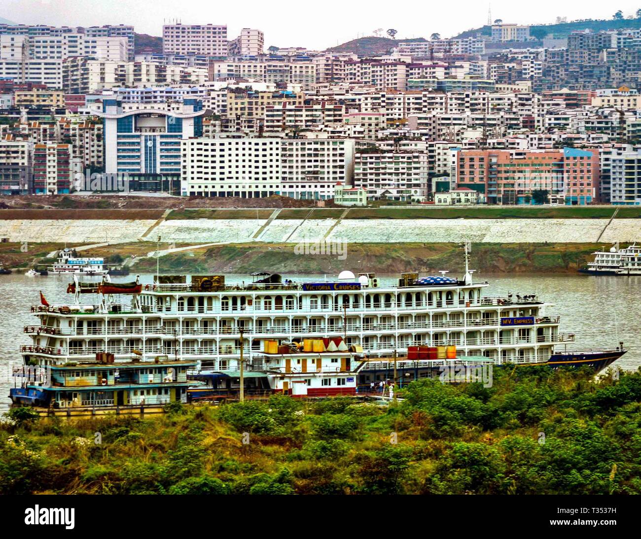 Fengdu china ghost city hi-res stock photography and images - Alamy
