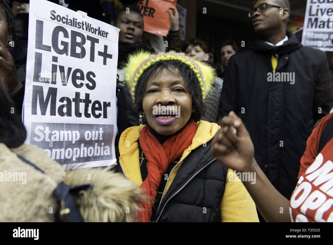 Protest against brunei hi-res stock photography and images - Alamy