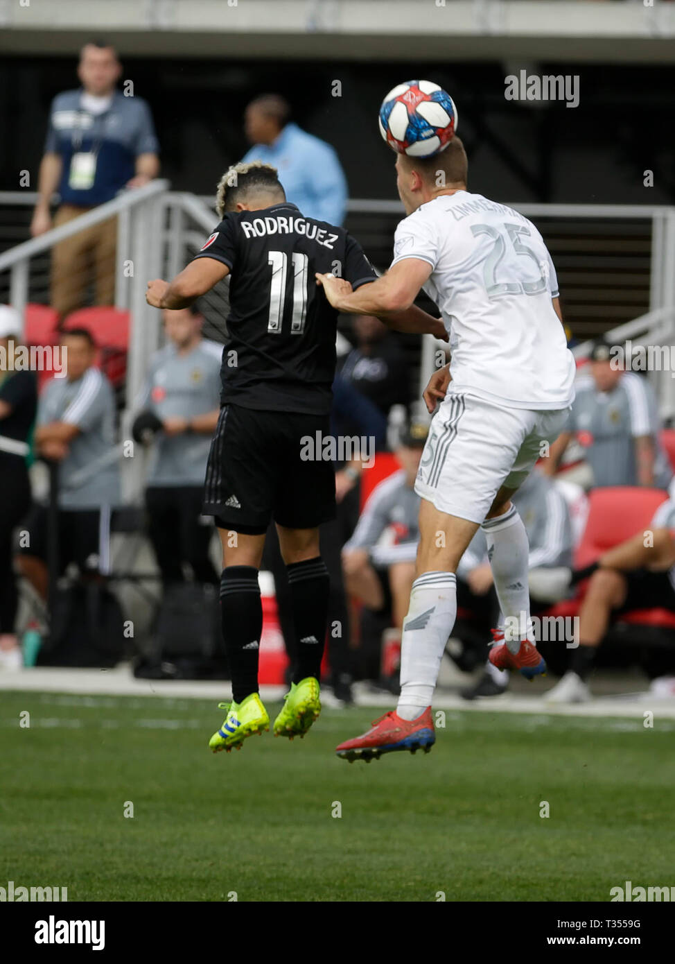 Walker zimmerman soccer hi-res stock photography and images - Alamy