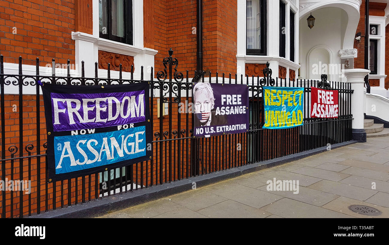 A Large Crowd And Press Reporters at The Ecuadorian Embassy After ...