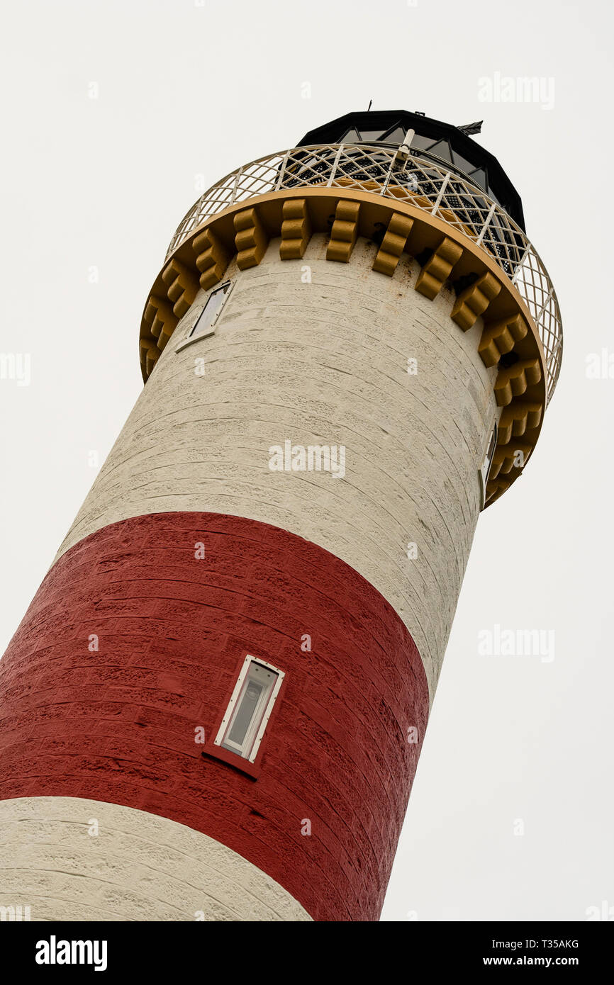 Tarbat Ness lighthouse near Portmahomack, Scotland Stock Photo - Alamy
