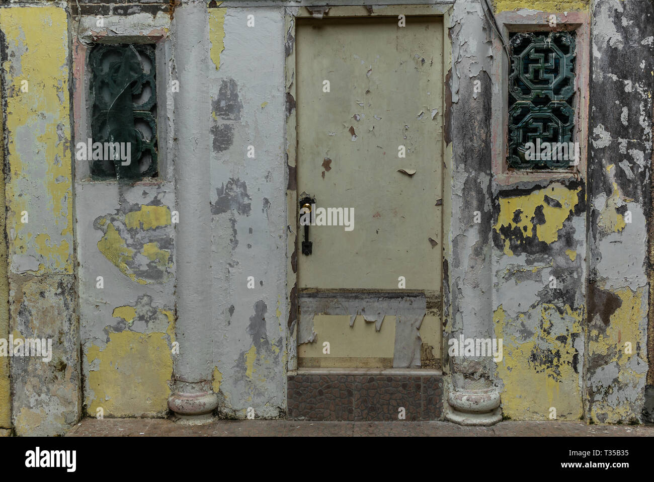 Detail of the narrow alleys of the walled village of Tsang Tai Uk (also ...