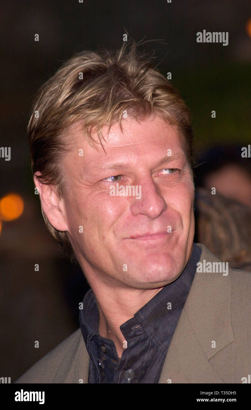 CANNES, FRANCE. May 13, 2001: Actor SEAN BEAN at party in Cannes to ...