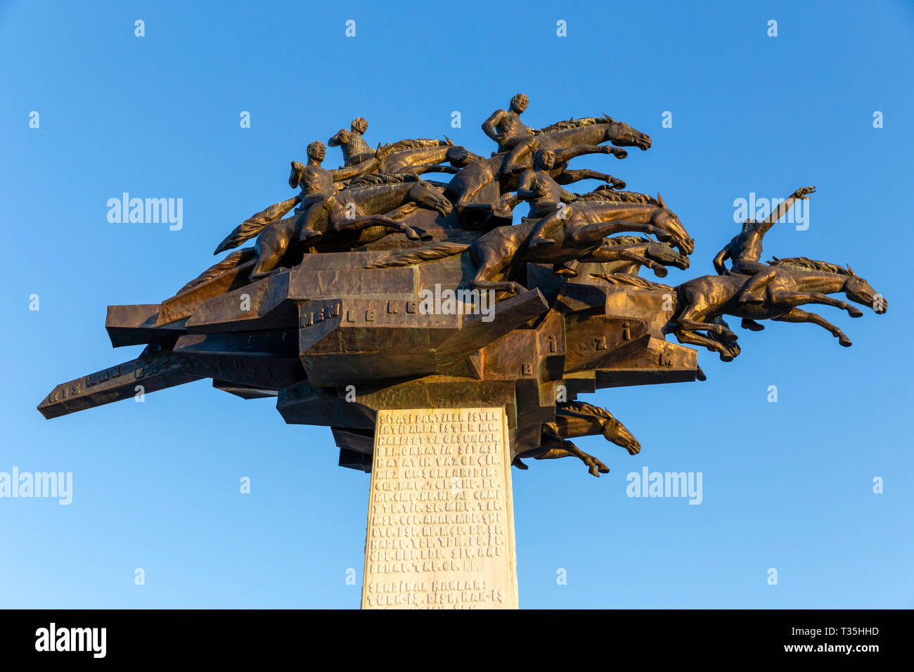 The Republic Tree Statue on the Gundogdu square in Izmir, Turkey ...