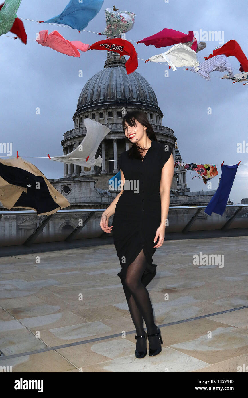 Madison rooftop terrace in london hi-res stock photography and images ...