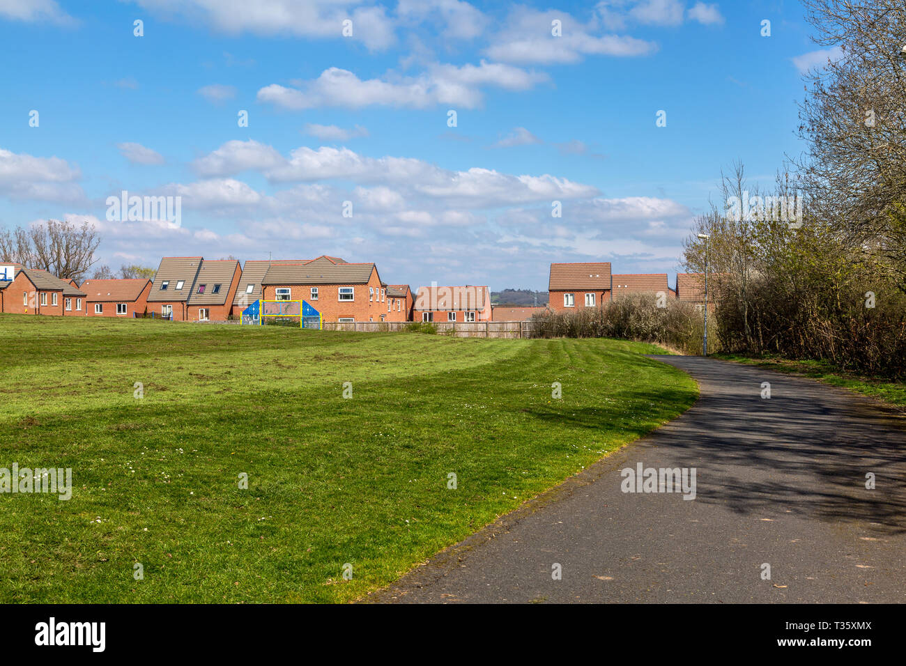 View towards new housing on Woodrow North, Redditch Stock Photo - Alamy