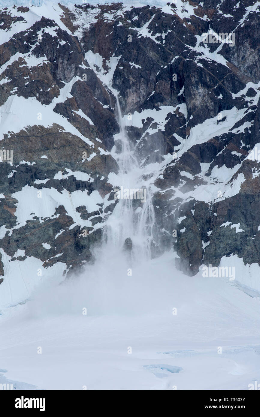 Avalanch debris hi-res stock photography and images - Alamy