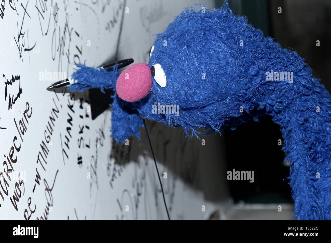 Grover sesame street hi-res stock photography and images - Alamy