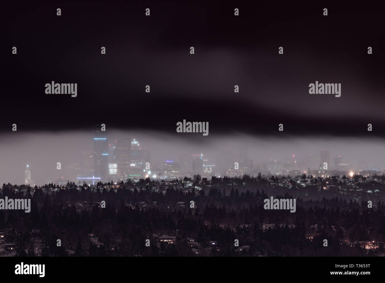 Downtown seattle winter hi-res stock photography and images - Alamy