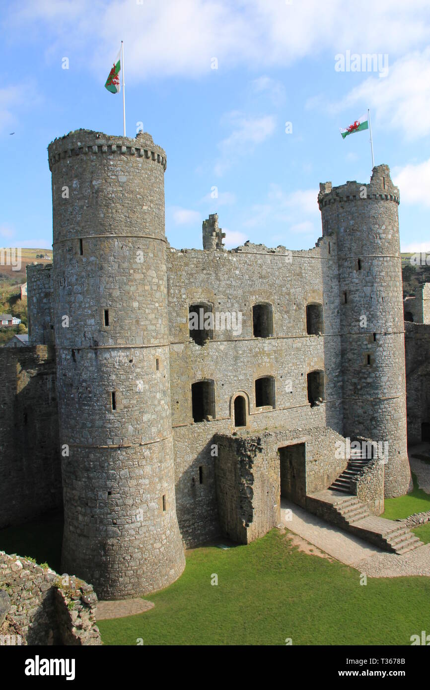 Harlech dome hi-res stock photography and images - Alamy