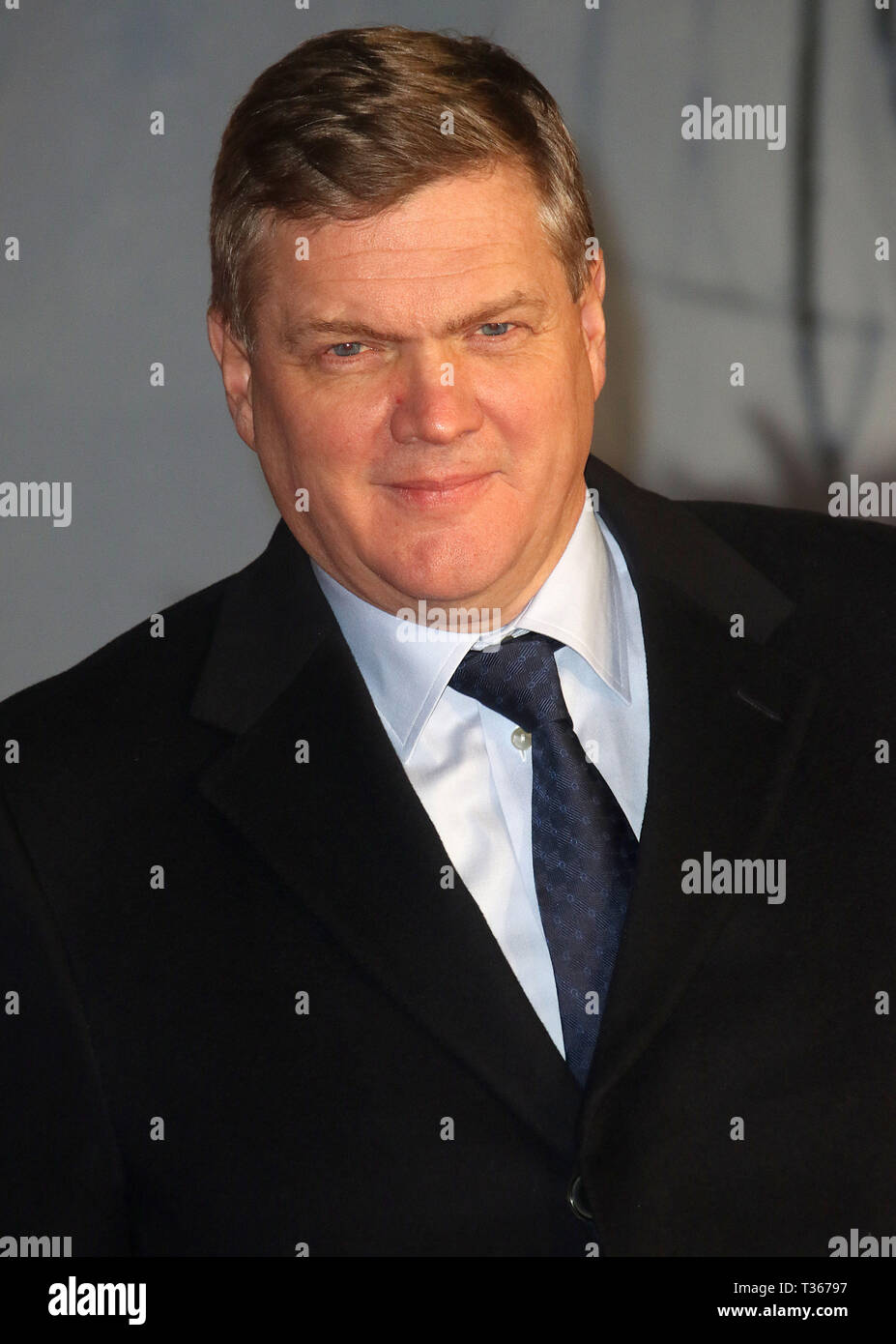 Ray mears hi-res stock photography and images - Alamy