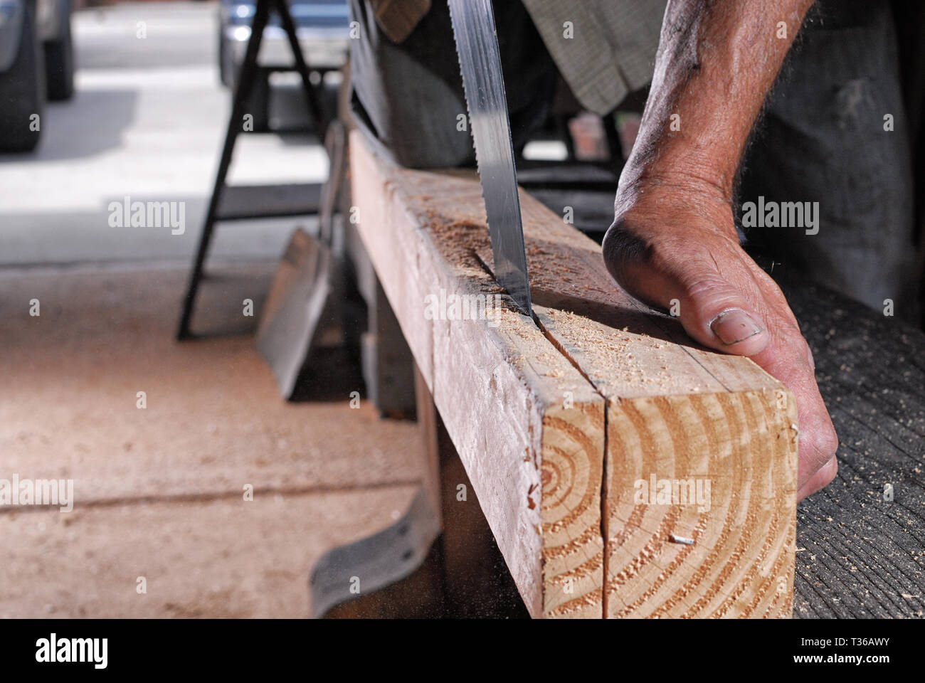Sawing method hi-res stock photography and images - Alamy