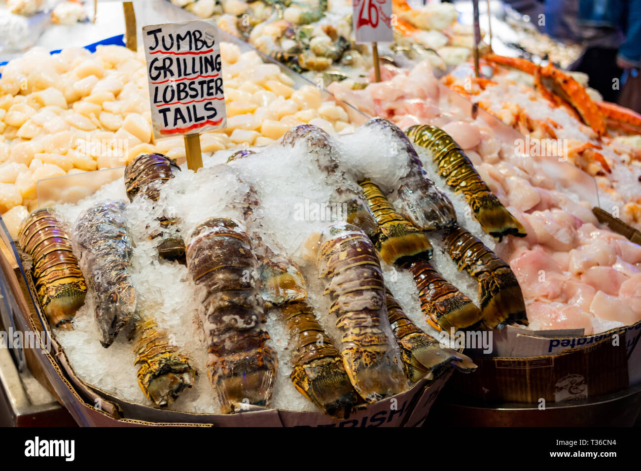 Lobster tails in fish market hi-res stock photography and images - Alamy