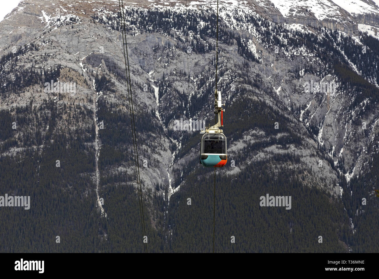 Glass enclosed gondola hi-res stock photography and images - Alamy