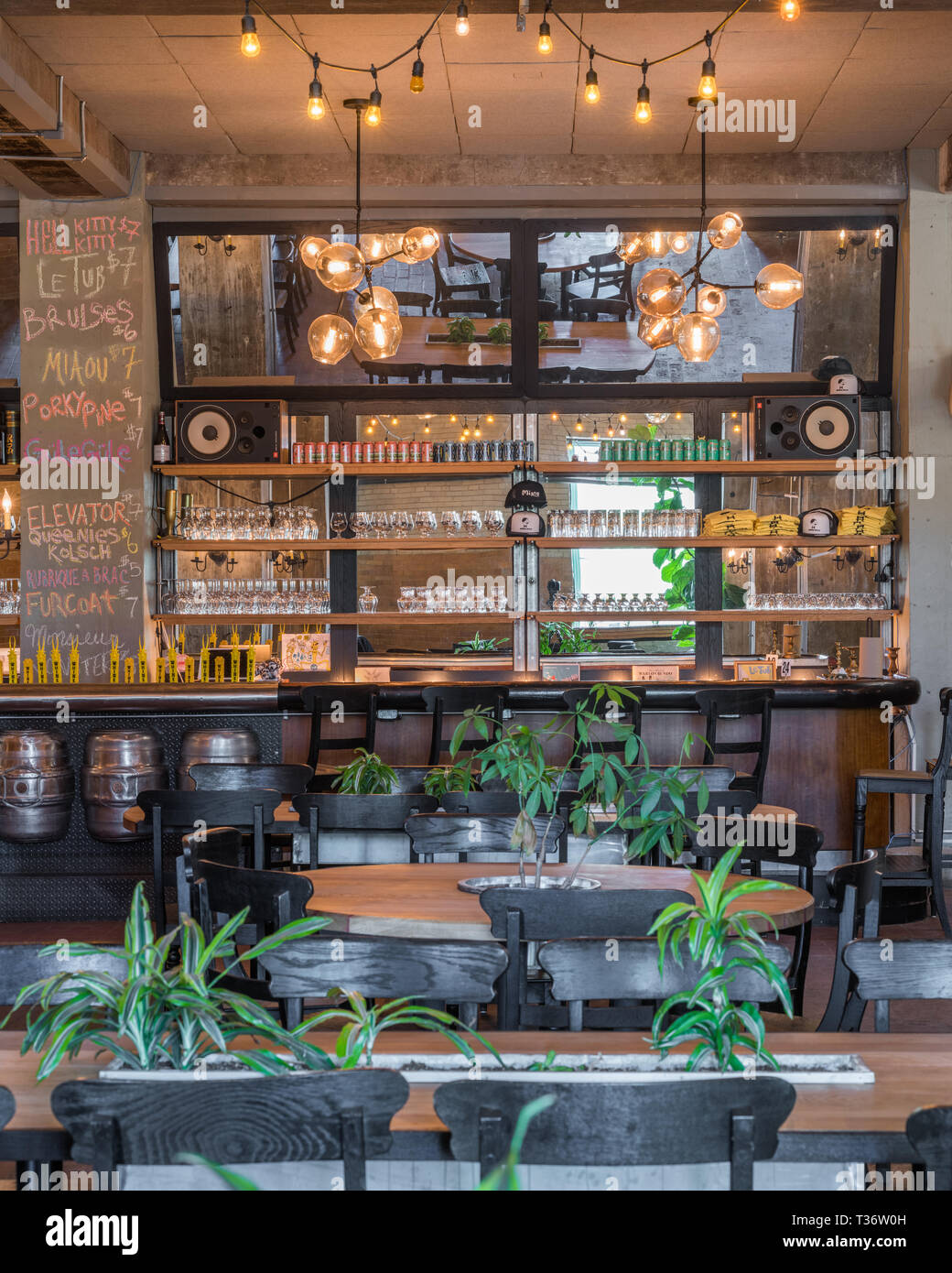 Plant Chicago, former meatpacking facility converted into a vertical ...