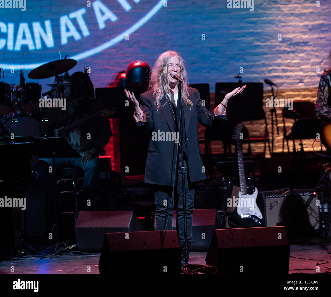 Patti smith on stage hi-res stock photography and images - Alamy