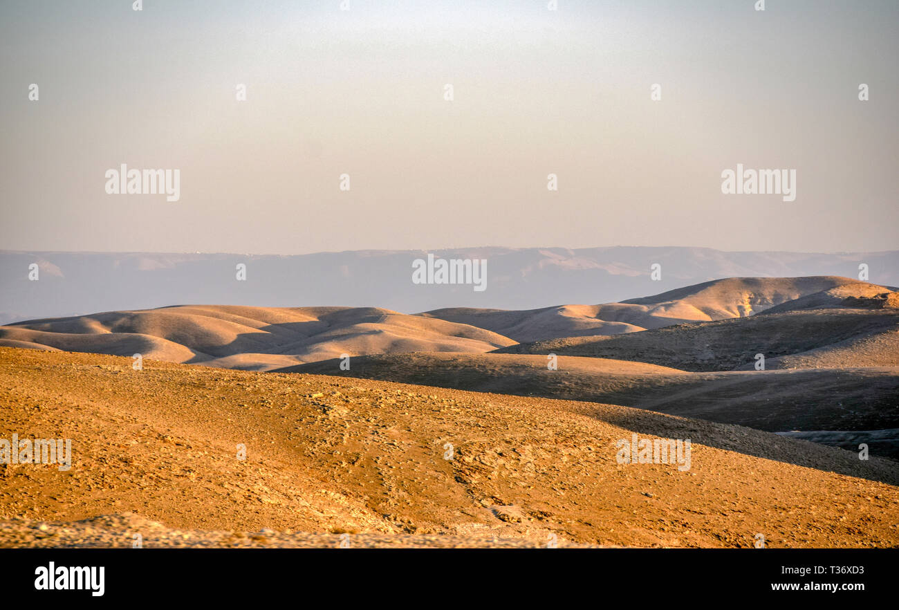 Desert Sand Dunes in the Middle East Stock Photo - Alamy