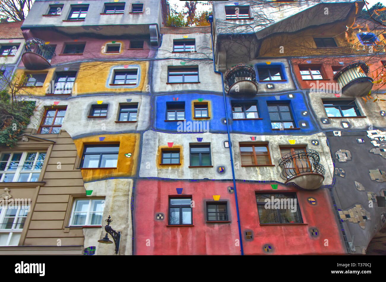 Hundertwasser house in Vienna Austria - modern architecture Stock Photo ...