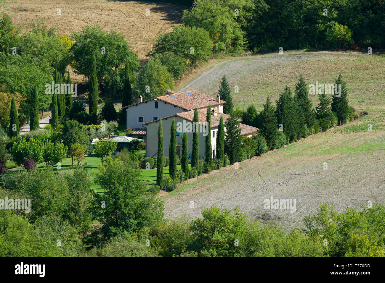 Rural manor house hi-res stock photography and images - Alamy