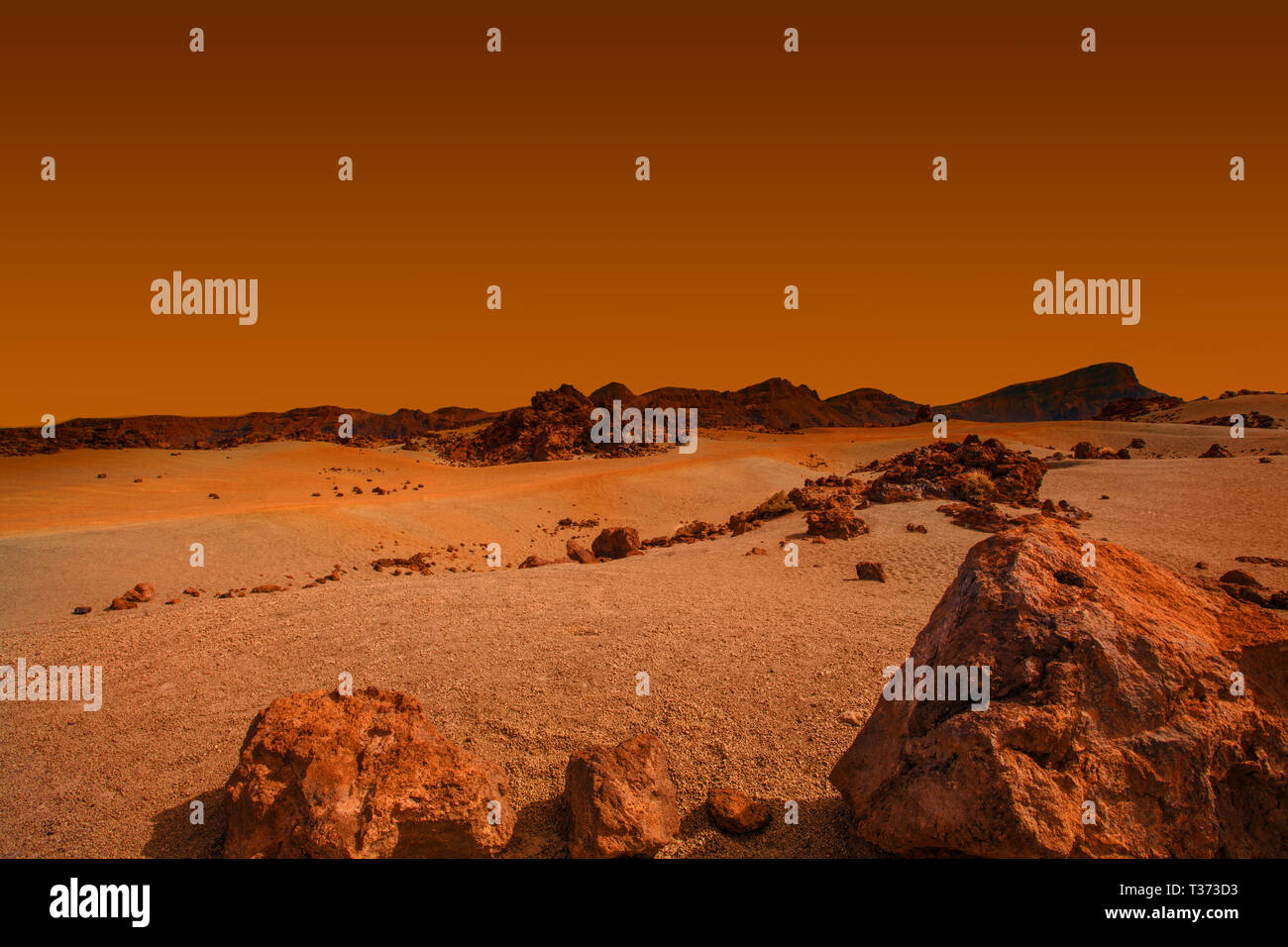 landscape on planet Mars, scenic desert scene on the red planet Stock ...