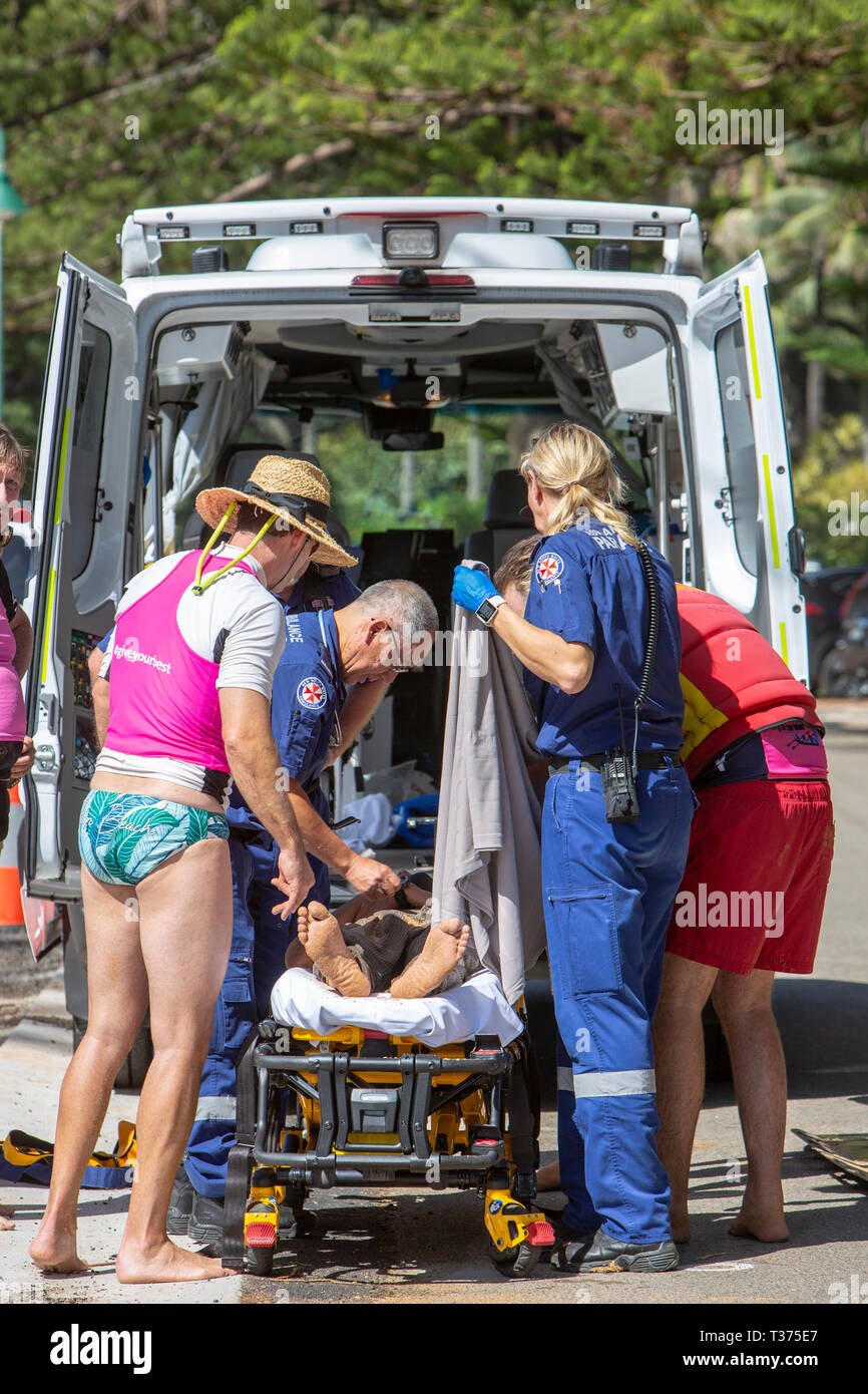 Nsw Ambulance Stock Photos & Nsw Ambulance Stock Images - Alamy