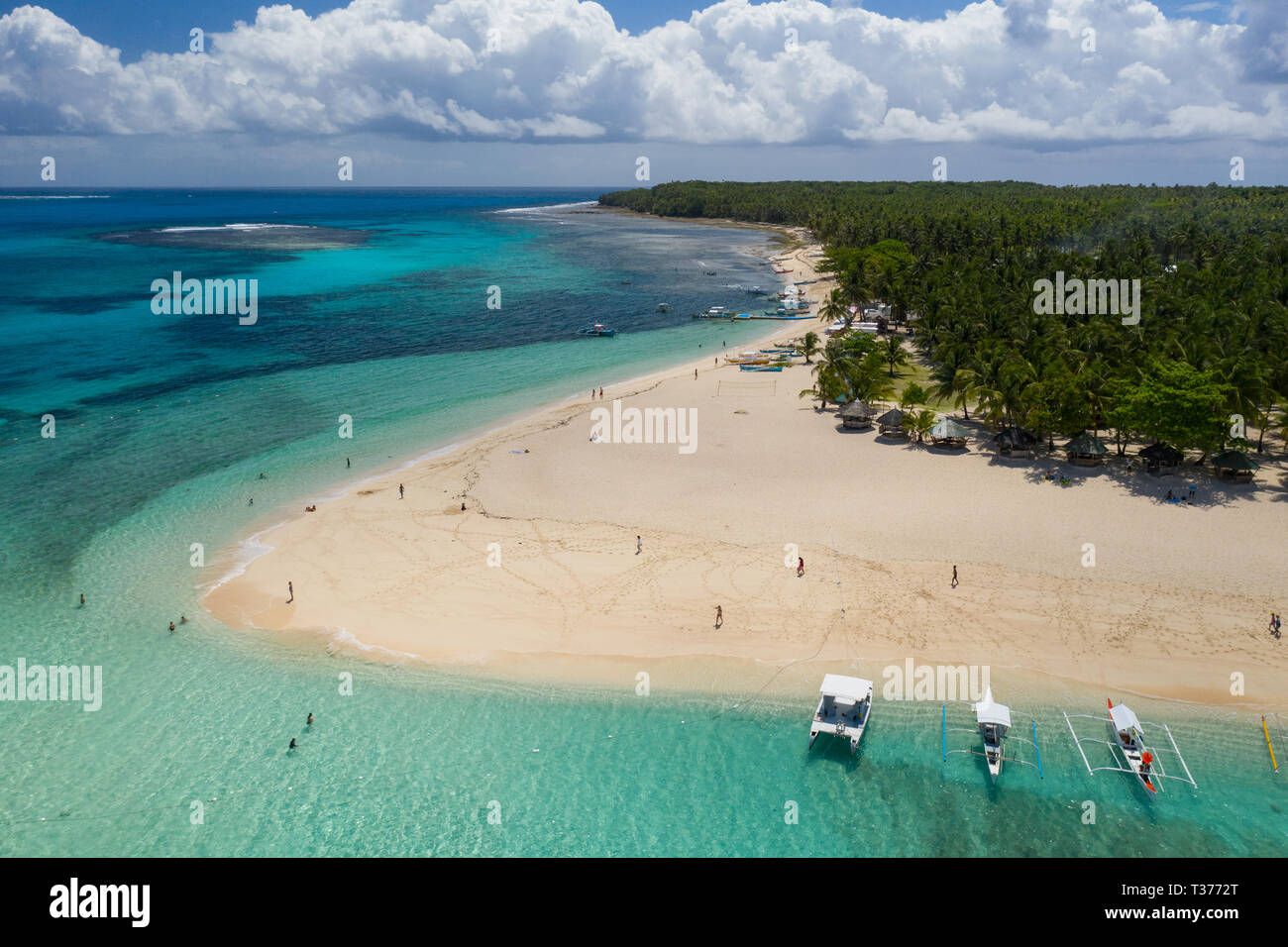 Aerial view of Daku Island,Siargao,Philippines Stock Photo - Alamy