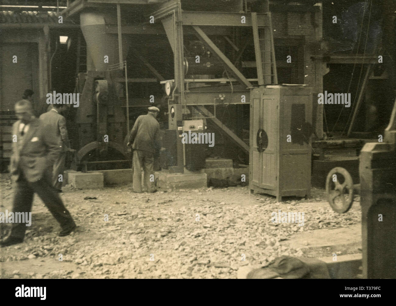 Brick factory at furnace Filippi, Castelnuovo di Magra, Italy 1950s ...