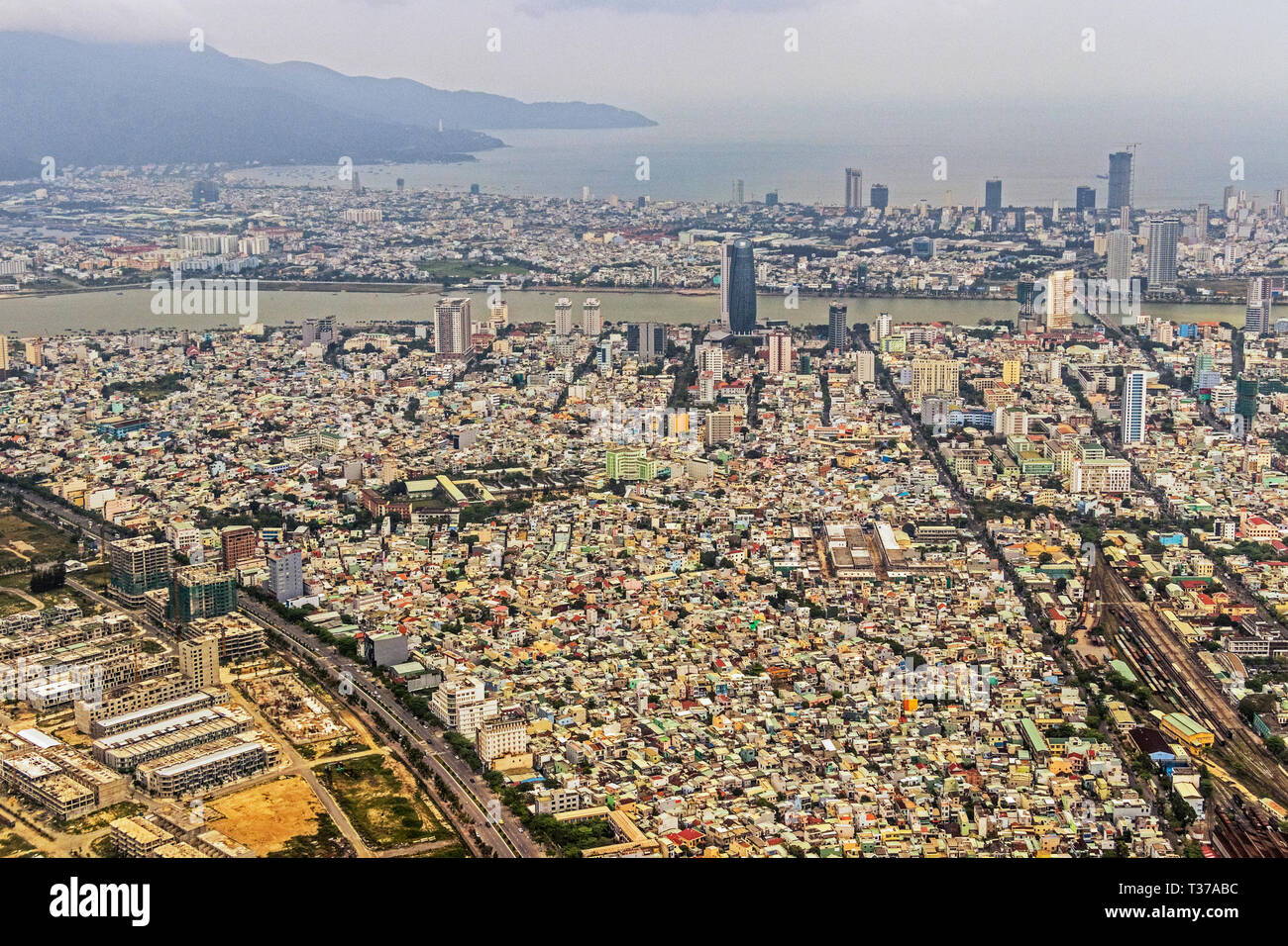 Da nang bay aerial hi-res stock photography and images - Alamy