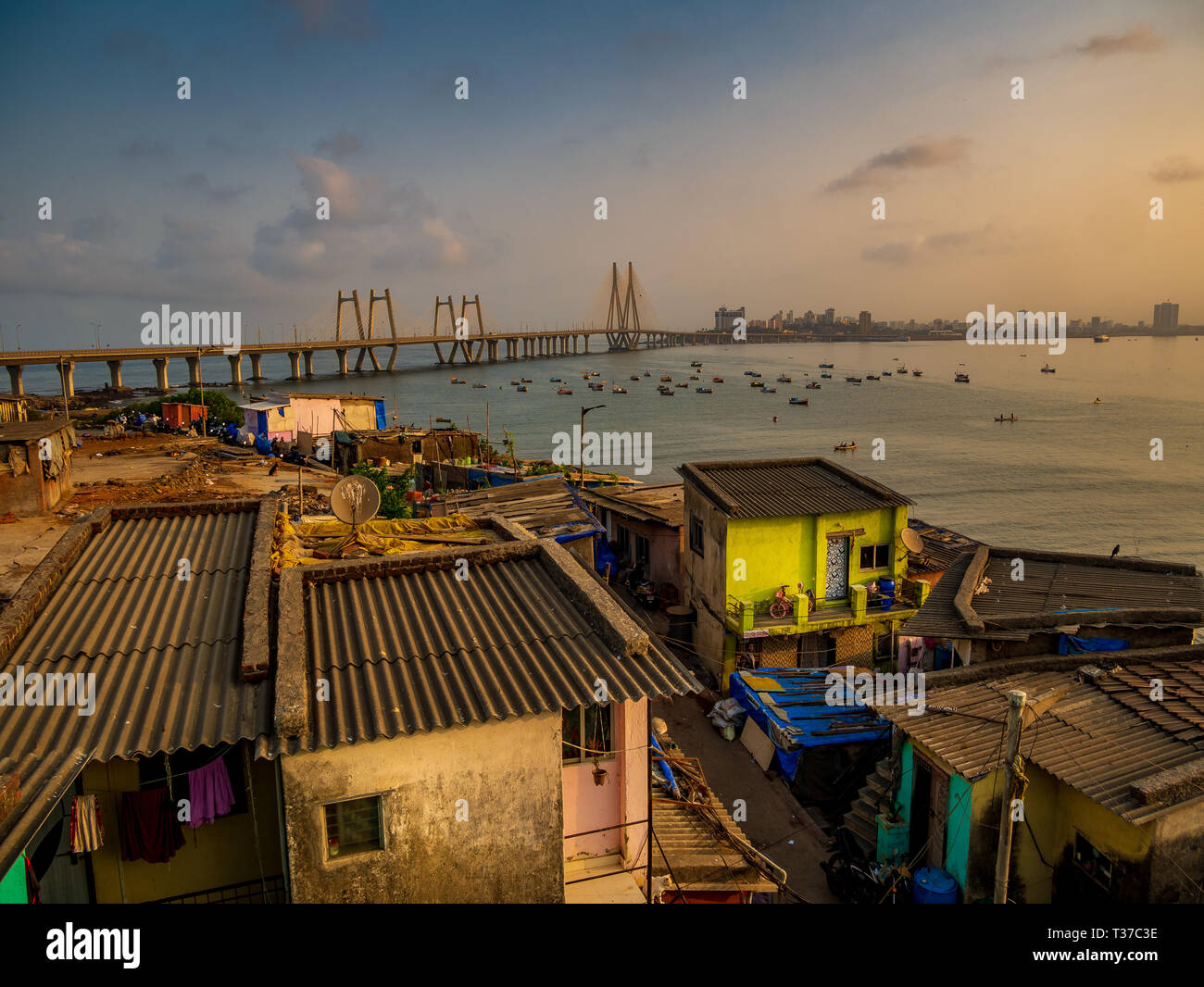 Mumbai iconic hi-res stock photography and images - Alamy