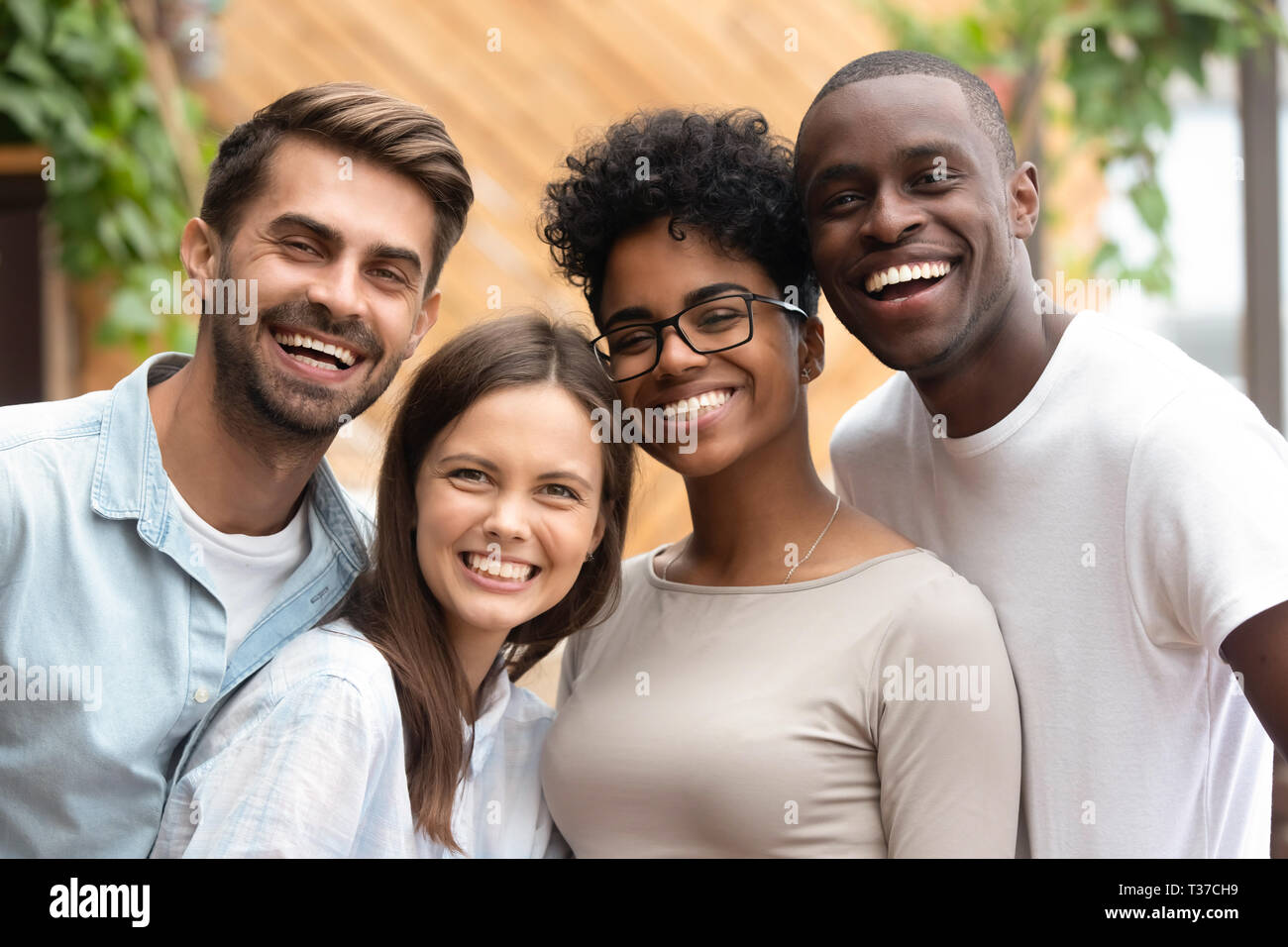 Multicultural group and faces hi-res stock photography and images - Alamy