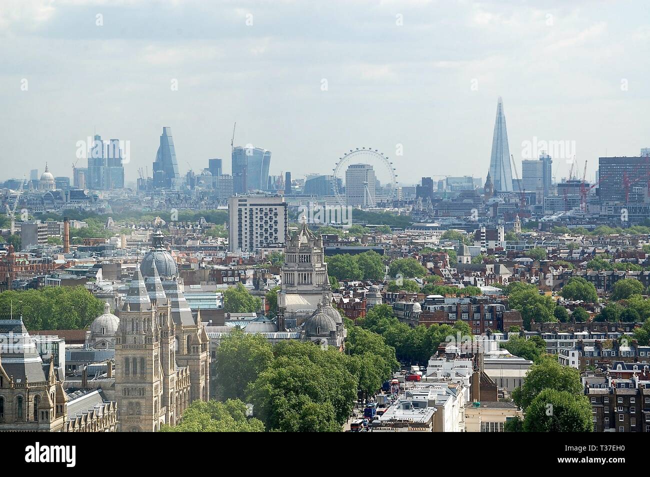 Kensington chelsea skyline hi-res stock photography and images - Alamy
