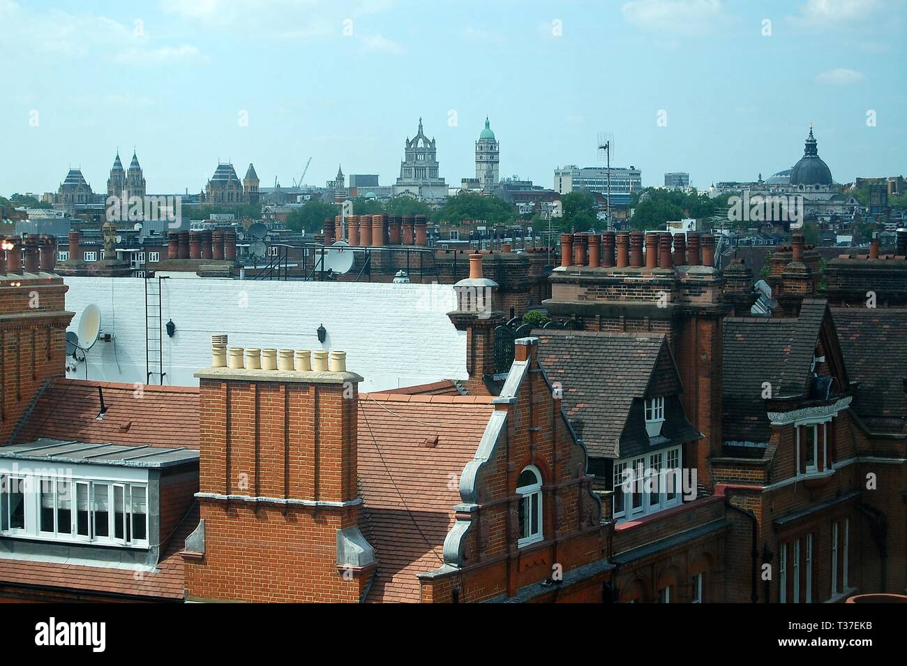 Kensington chelsea skyline hi-res stock photography and images - Alamy