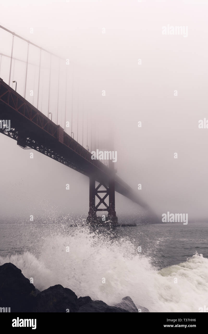 Heavy morning fog surrounds the Golden Gate Bridge Stock Photo - Alamy