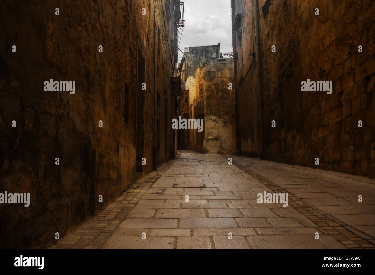 Birgu streets hi-res stock photography and images - Alamy