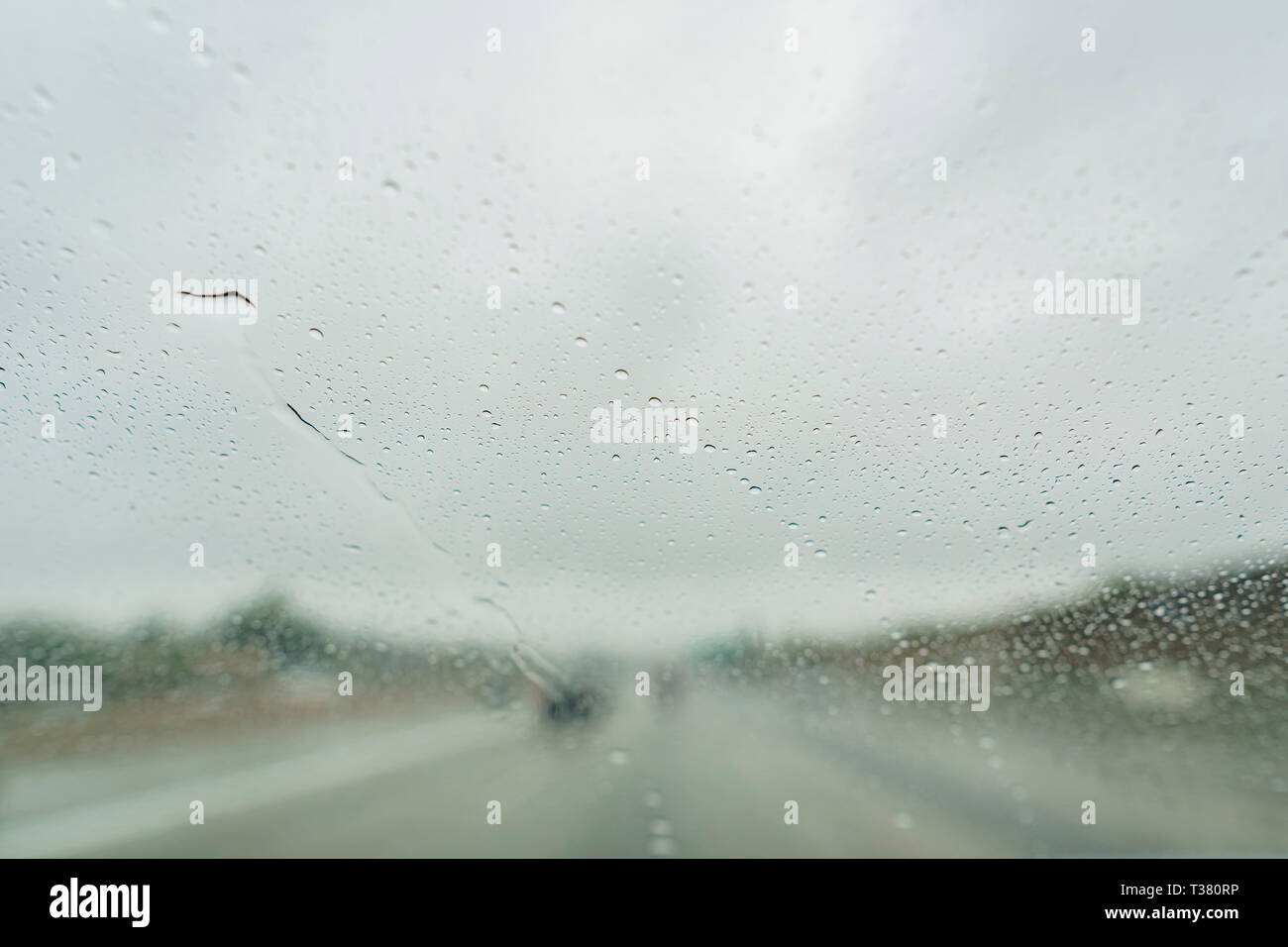 Driving in the rainy Los Angeles urban at California Stock Photo - Alamy