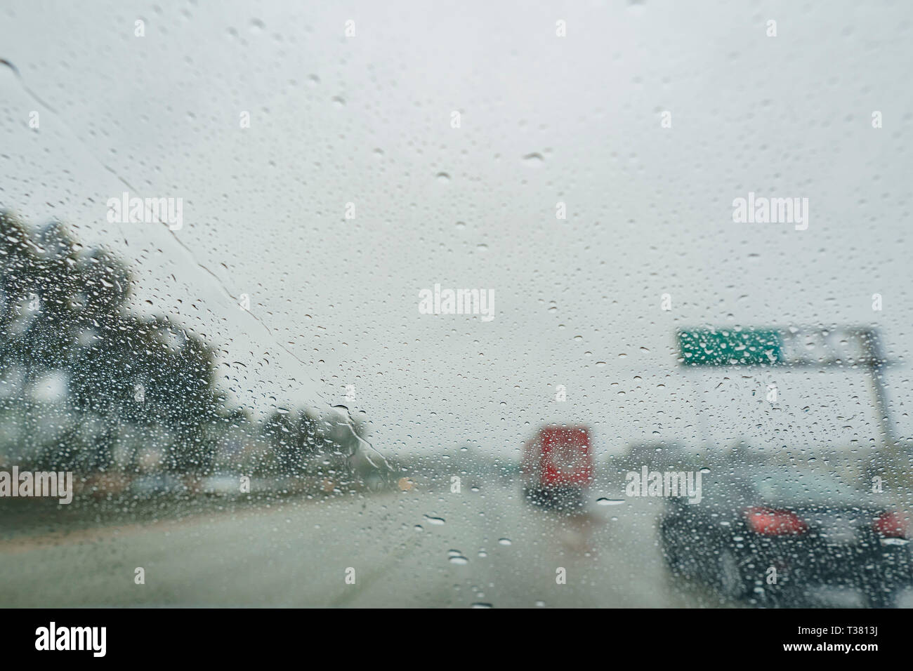 Driving in the rainy Los Angeles urban at California Stock Photo - Alamy