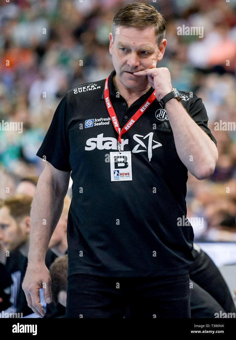 Hamburg, Germany. 07th Apr, 2019. Handball: DHB Cup, SC Magdeburg - THW ...